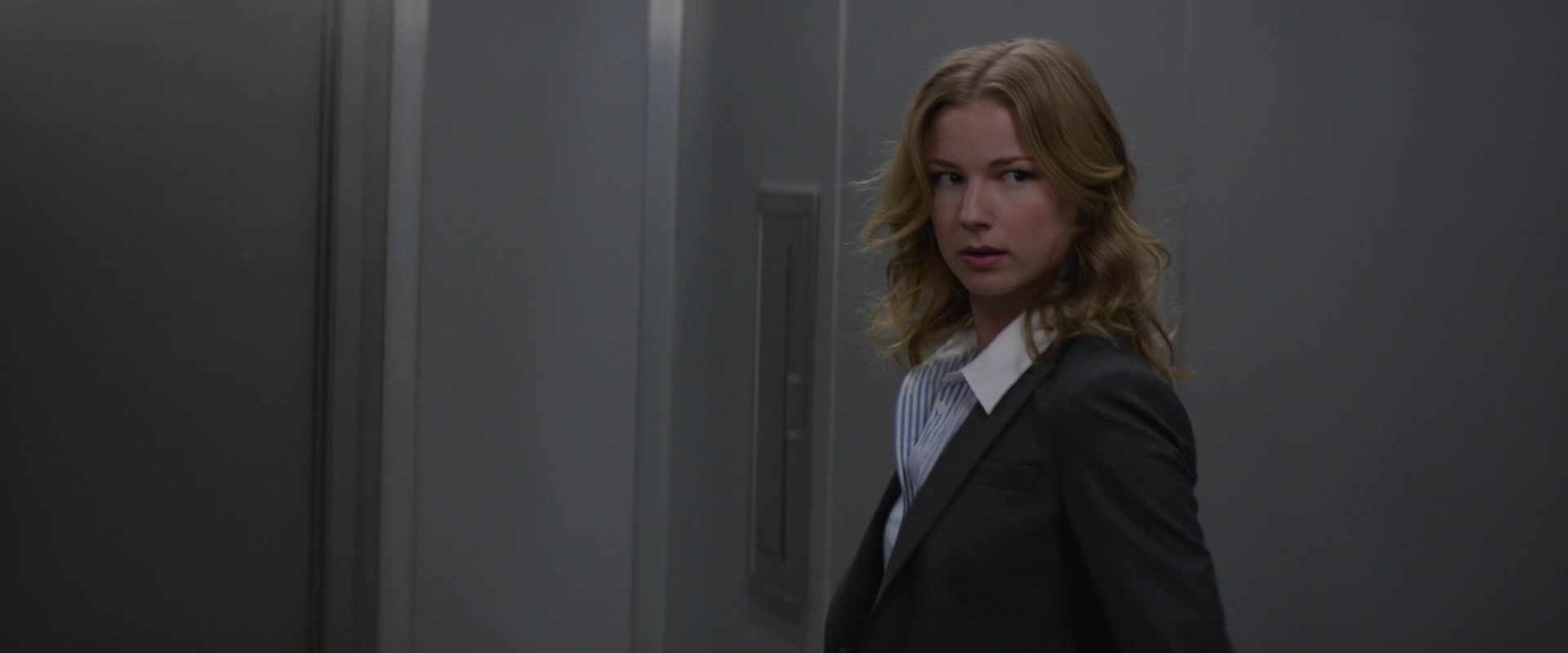 Emily van Camp photo #976357 | Celebs-Place.com