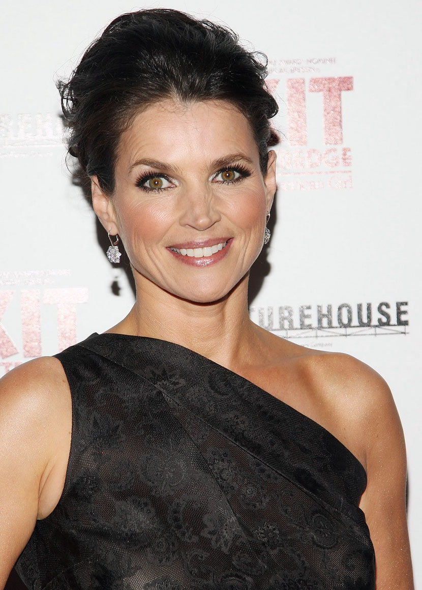 Julia Ormond photo #167331 | Celebs-Place.com
