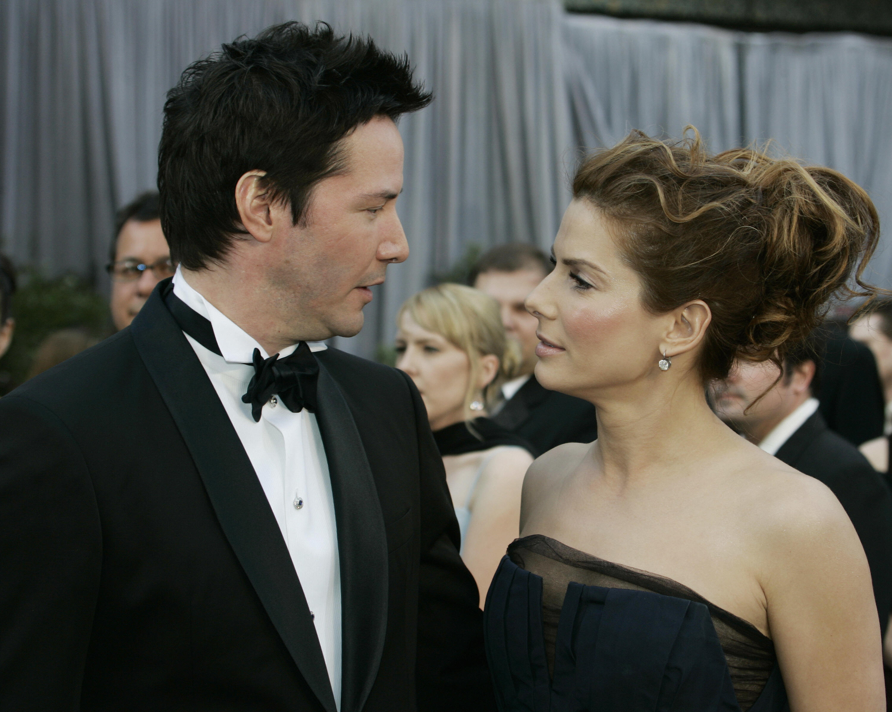 Sandra Bullock photo #28246 | Celebs-Place.com