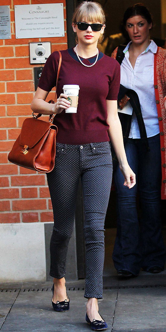 Taylor Swift photo #466912 | Celebs-Place.com Taylor Swift photo #466912 | Celebs-Place.com